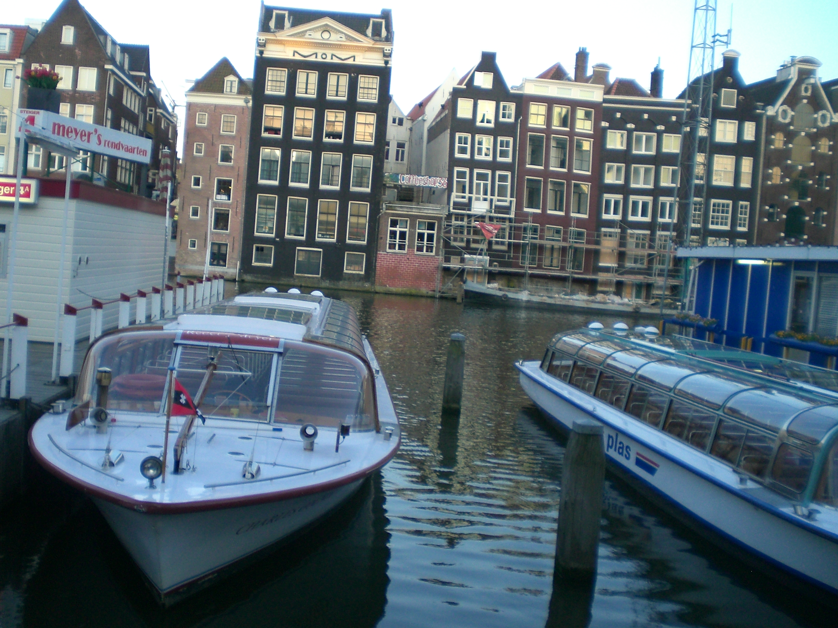 Europe2 005 – Traveling Auctioneer